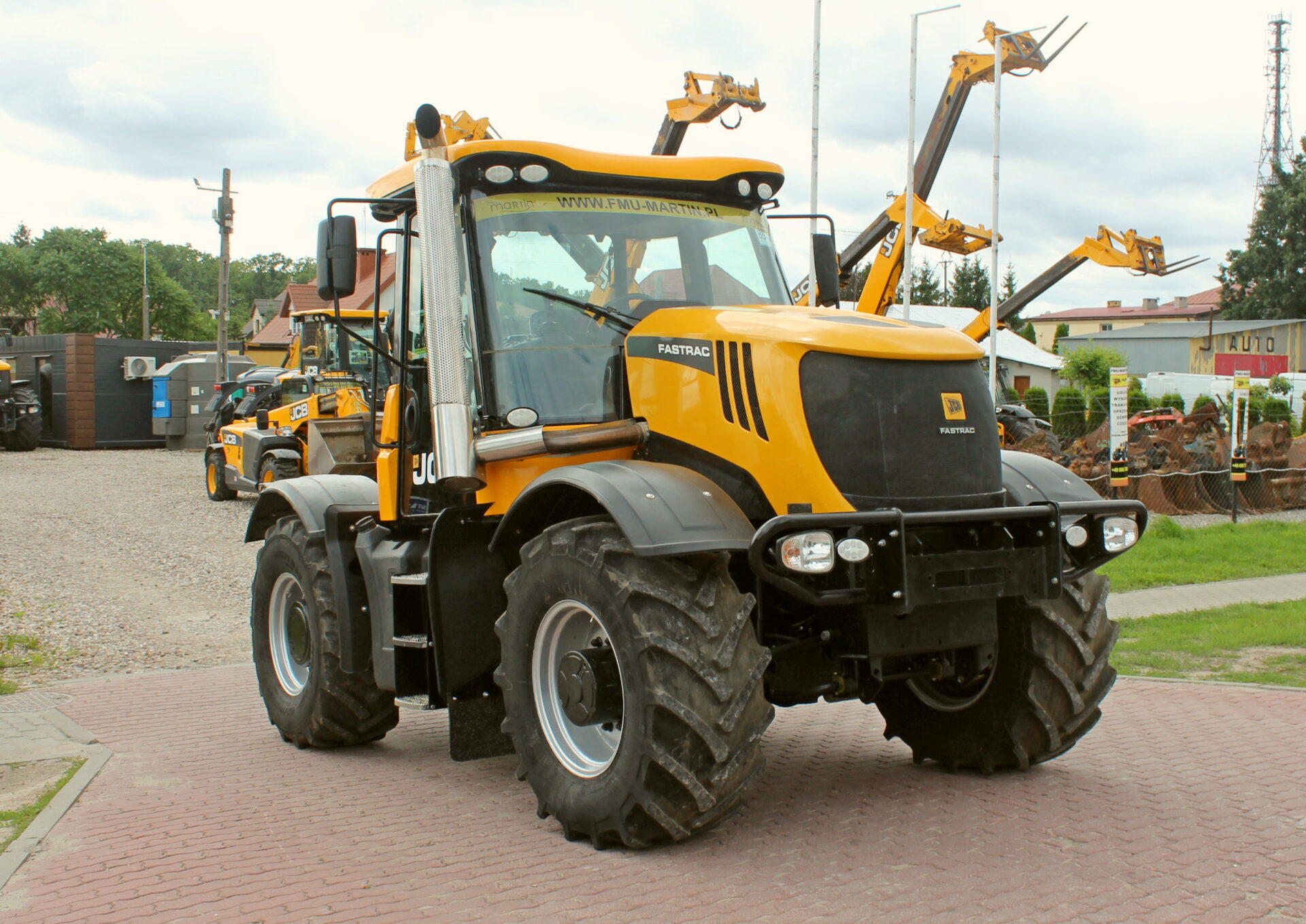 JCB Fastrac 3200 Xtra – Fmu-martin.pl – Fastrac ciągniki traktory na ...